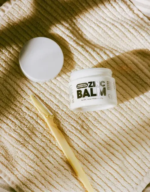 ZIZIA BOTANICALS Zinc Balm Jar
