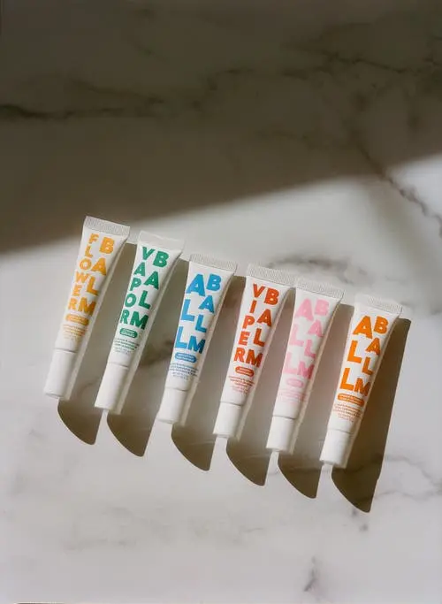 ZIZIA BOTANICALS Unscented All Balm Tube + Unscented Nail Tonic