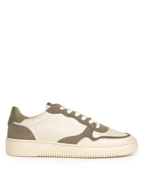 BOBBIES Travis Sneakers
