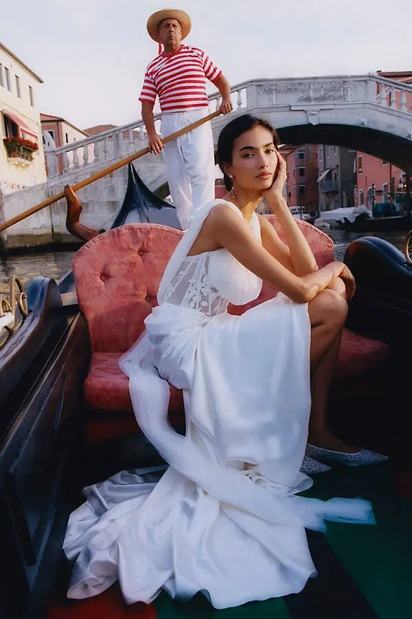 DIVINE ATELIER Biaga Gown - Ivory