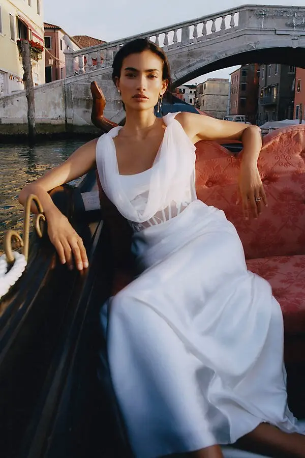 DIVINE ATELIER Biaga Gown