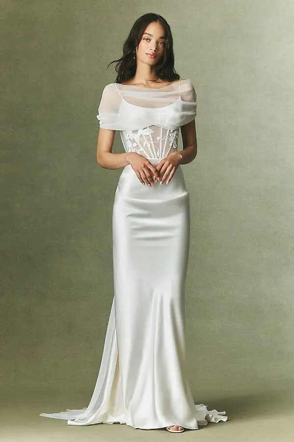 DIVINE ATELIER Biaga Gown