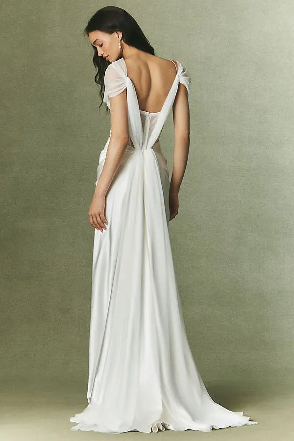 DIVINE ATELIER Biaga Gown