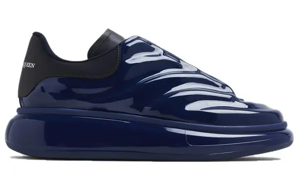 Alexander McQueen Oversized Sneakers - Gloss Navy