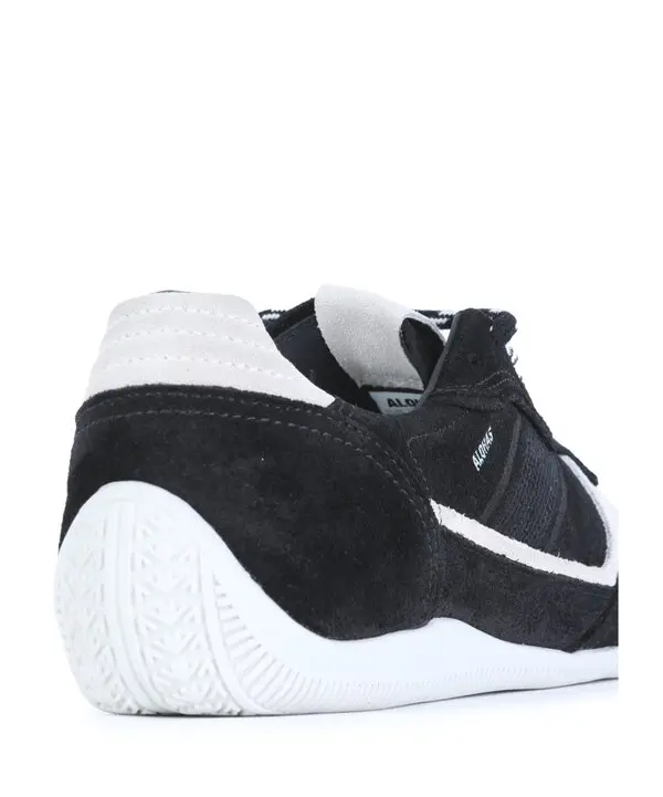 ALOHAS Contrast Panel Low-top Sneakers
