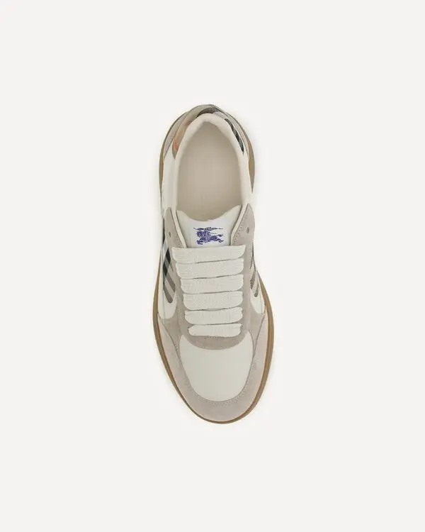 Burberry Terrace Leather And Check Sneakers - Beige