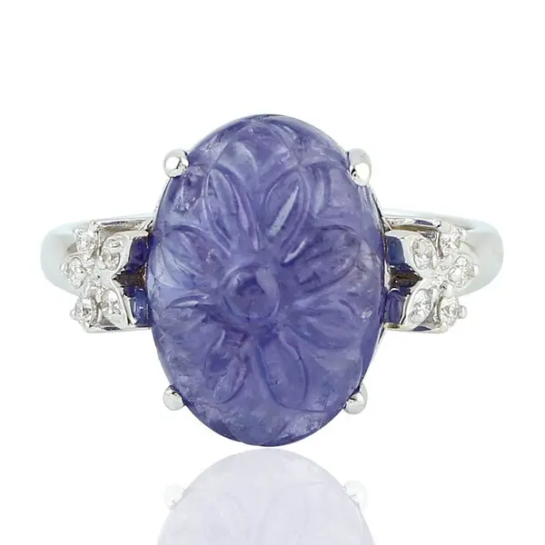 ARTISAN Blue / White 18k White Gold Carved Tanzanite & Diamond Oval Ring - Blue/white