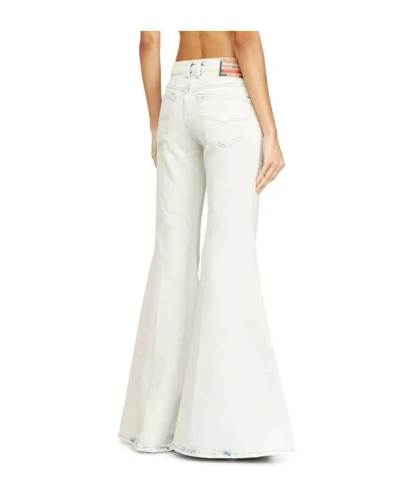 DIESEL® 1970 D-bleess Flare Jeans