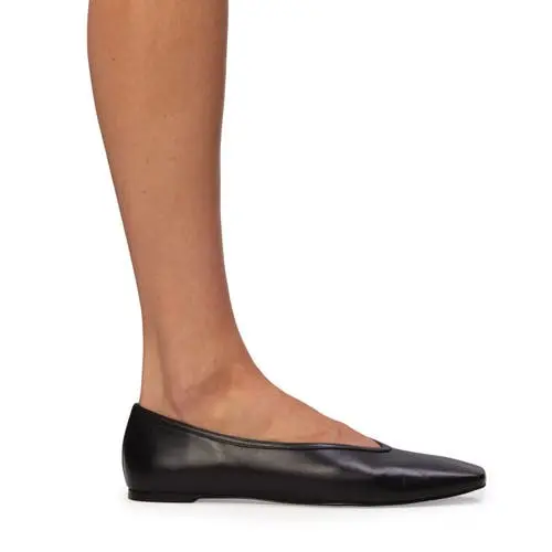 BLACK SUEDE STUDIO Ayra Leather Ballerina
