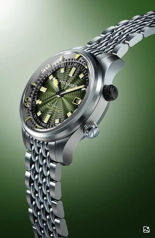 SPINNAKER Bradner Automatic Diver Watch With Stainless Steel Bracelet