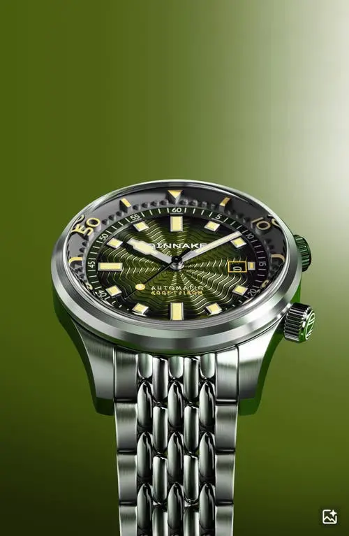 SPINNAKER Bradner Automatic Diver Watch With Stainless Steel Bracelet