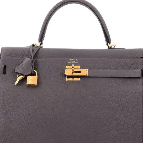 Hermès Kelly Handbag Togo With Gold Hardware 35