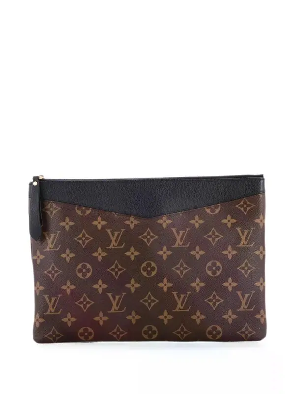 LOUIS VUITTON Daily Monogram Canvas Pouch