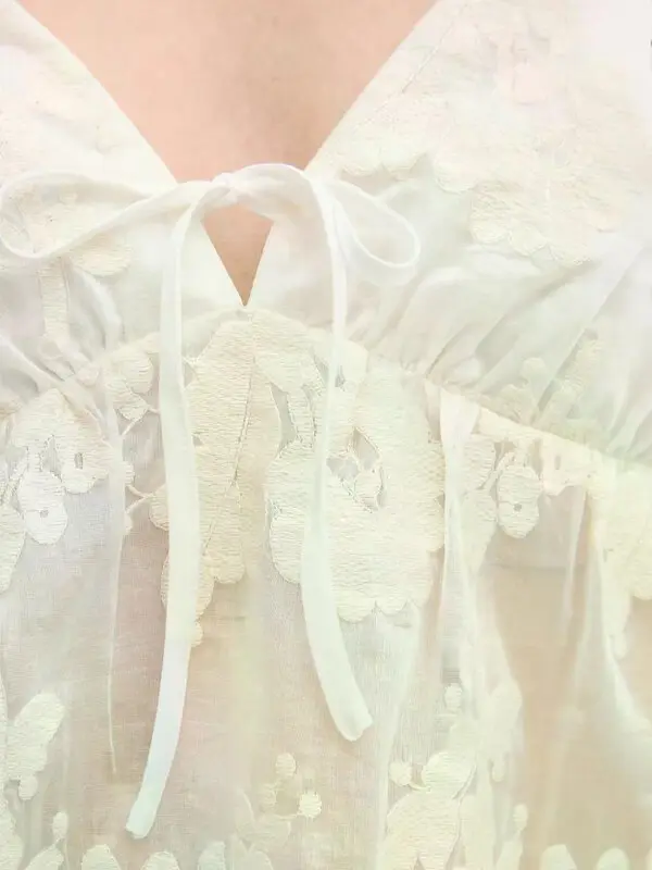 GAUDI Floral-embroidered Scalloped-edge Top
