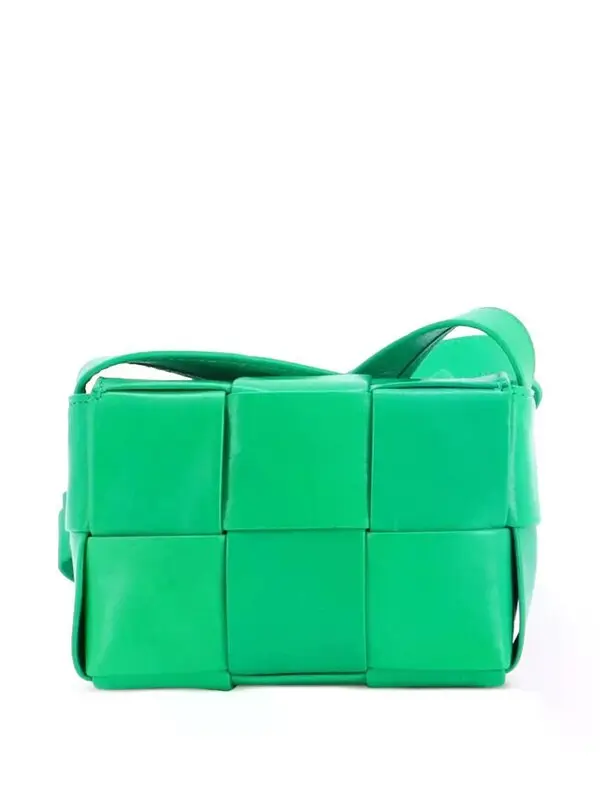 Bottega Veneta Cassette Maxi Intrecciato Leather Crossbody Bag - Green