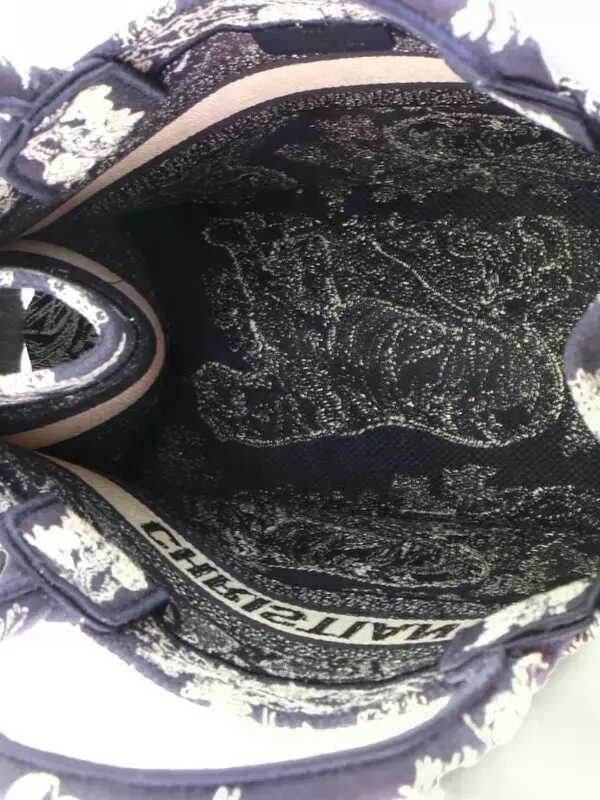 Dior Embroidered Canvas Small Tote Bag - Blue