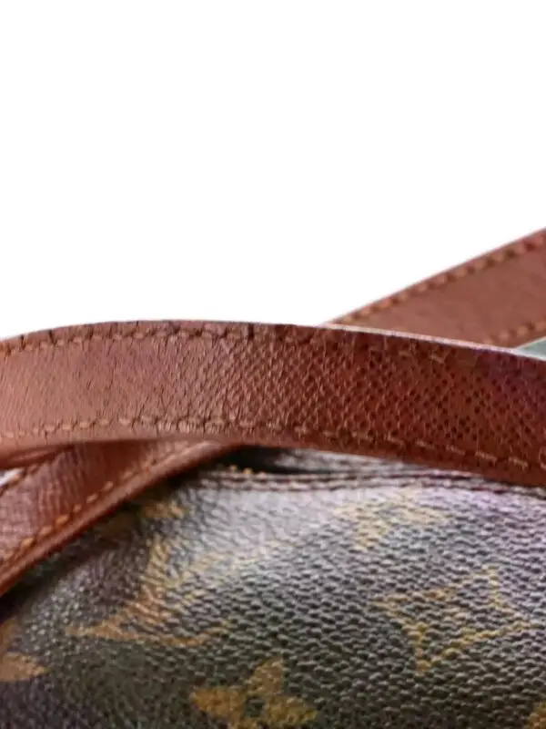 LOUIS VUITTON Papillon Handbag Monogram Canvas 26 Satchel