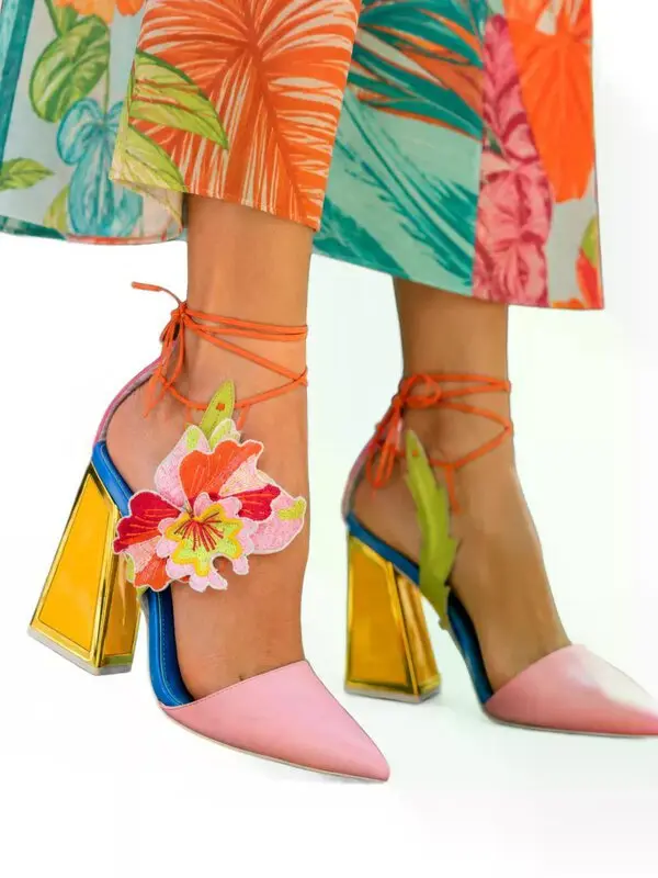 KAT MACONIE Amanza Pumps
