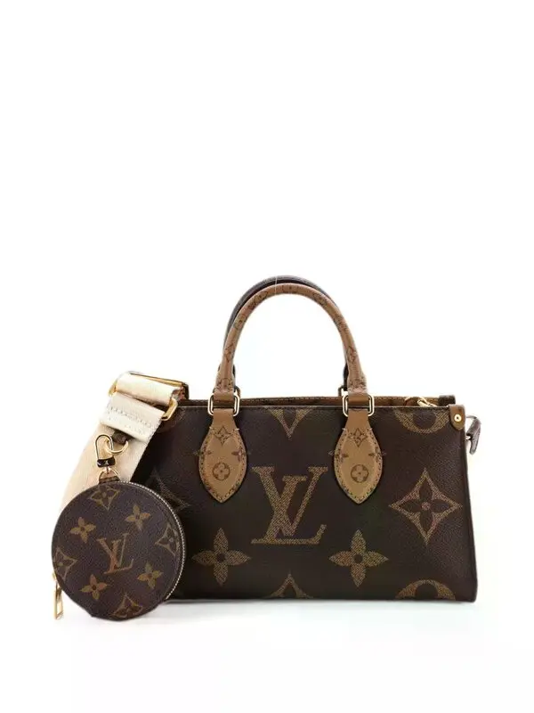 LOUIS VUITTON Onthego Tote Reverse Monogram Giant East West Shoulder Bag