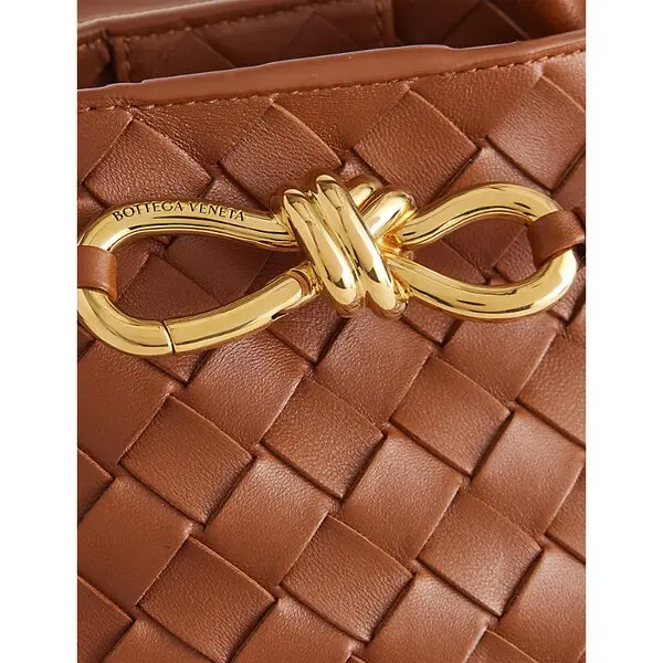 Bottega Veneta Andiamo Small Leather Tote Bag