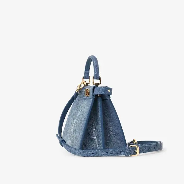 Fendi Peekaboo Iseeu Petite Bag