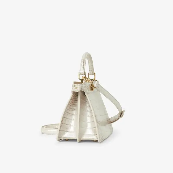 Fendi Peekaboo Iseeu Petite Bag