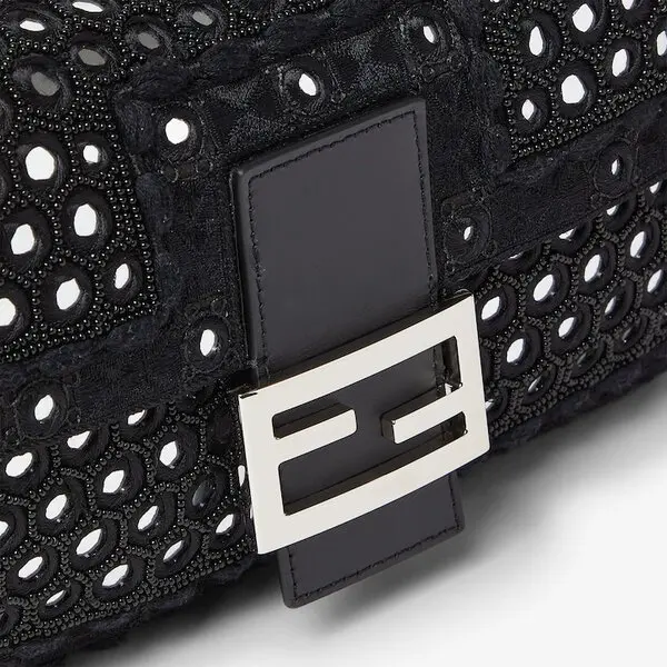 Fendi Baguette 26424