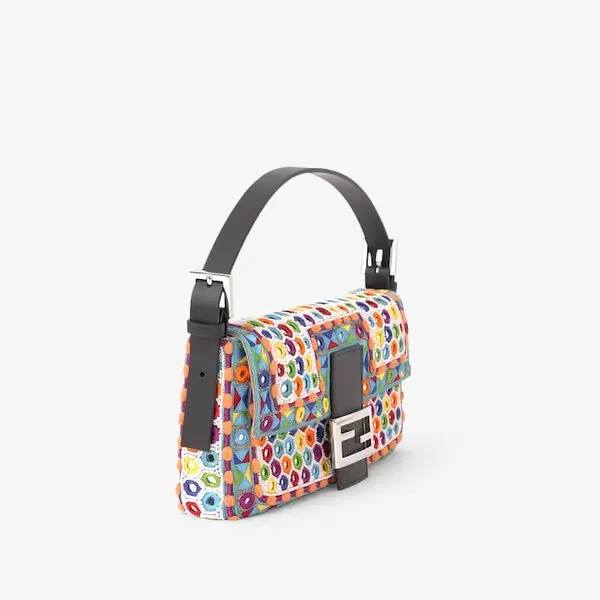 Fendi Baguette 26424