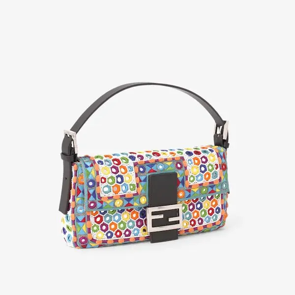 Fendi Baguette 26424