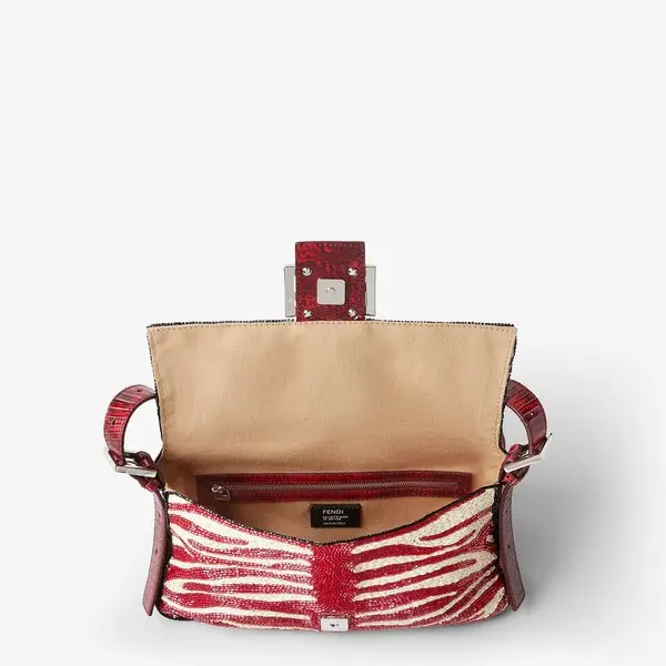 Fendi Baguette® 26424