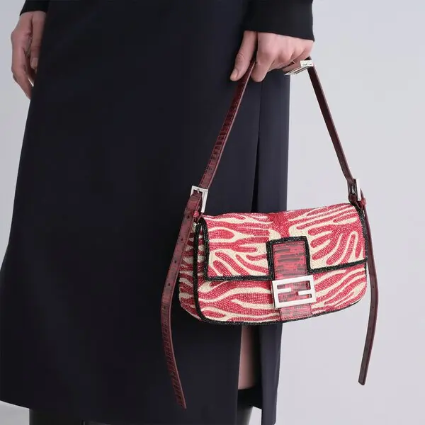 Fendi Baguette® 26424