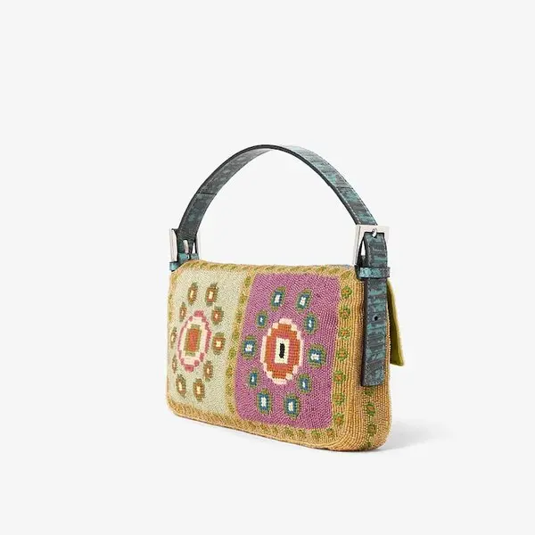Fendi Baguette 26424 Re-edition