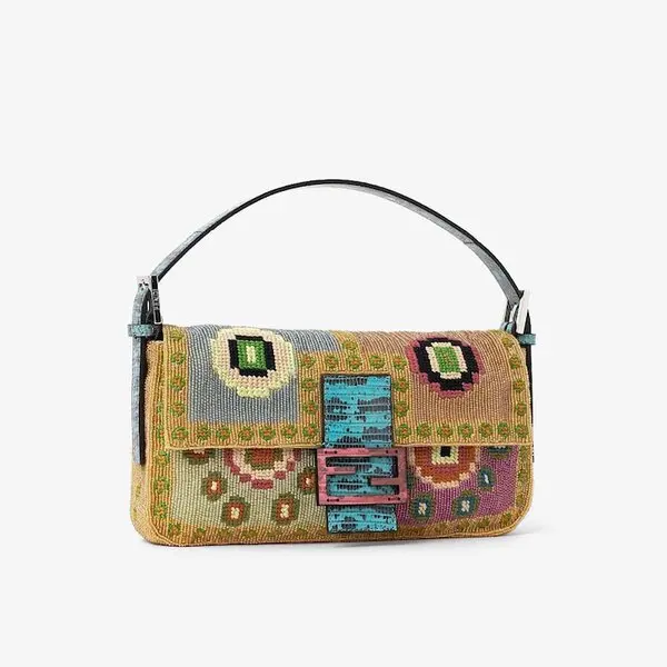 Fendi Baguette 26424 Re-edition