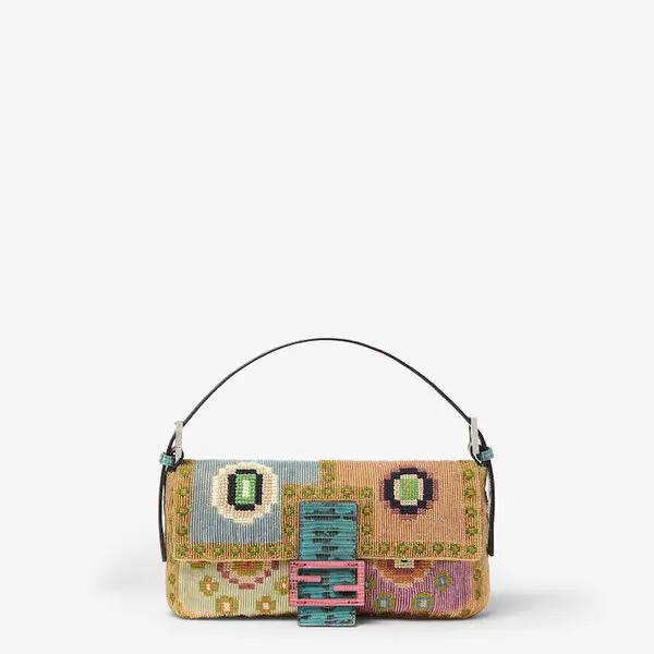 Fendi Baguette 26424 Re-edition
