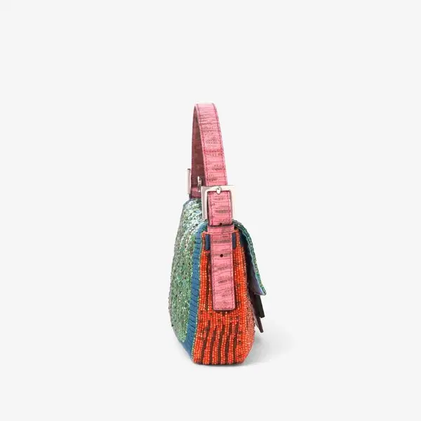 Fendi Baguette® 26424