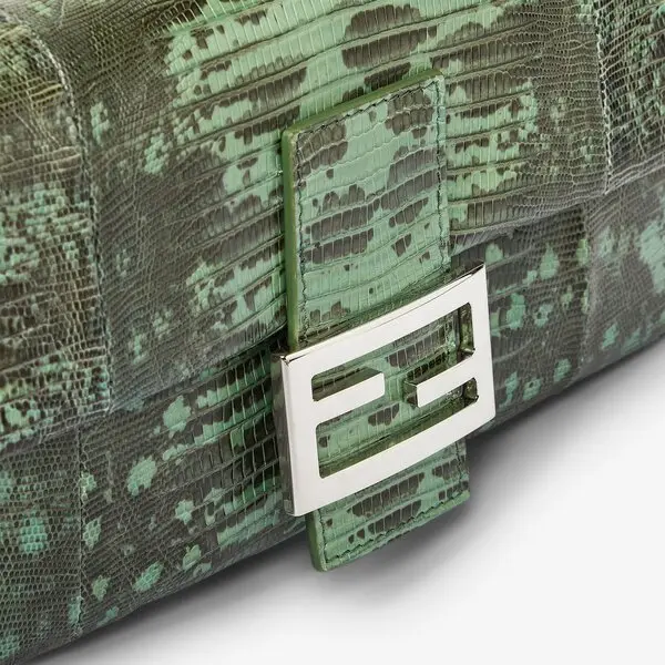 Fendi Baguette 26424