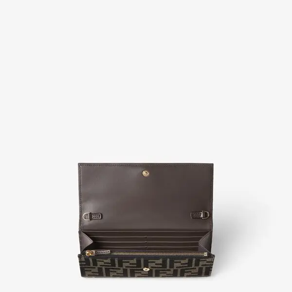 Fendi Tube Continental With Chain