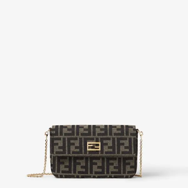 Fendi Tube Wallet On Chain