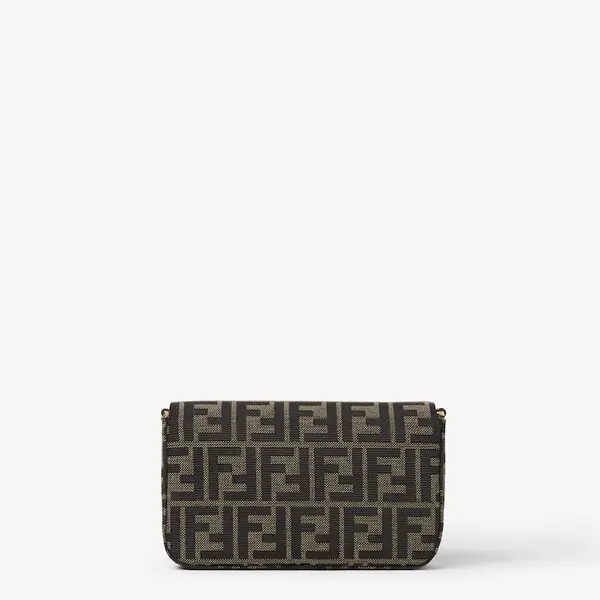 Fendi Tube Wallet On Chain