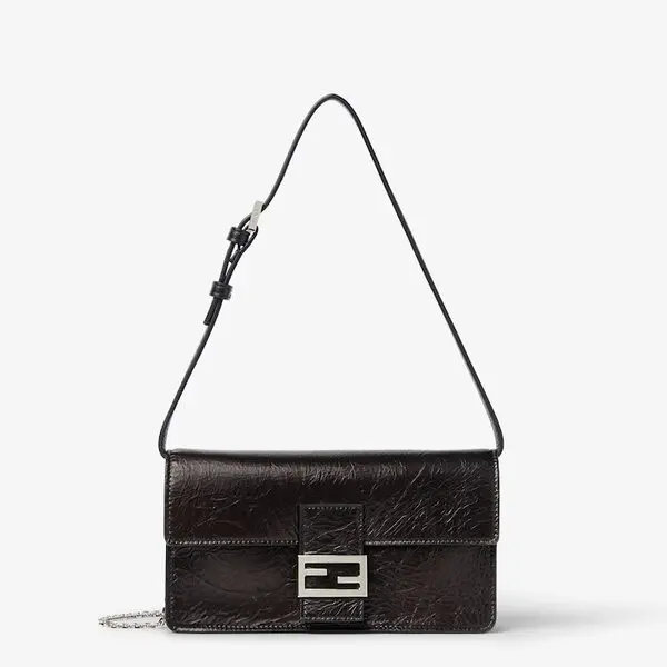 Fendi Tube Wallet On Chain