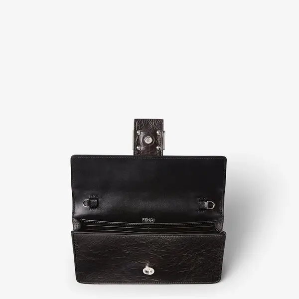 Fendi Tube Wallet On Chain