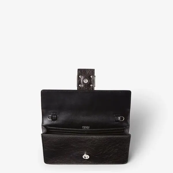 Fendi Tube Wallet On Chain