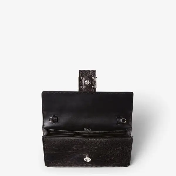 Fendi Tube Wallet On Chain