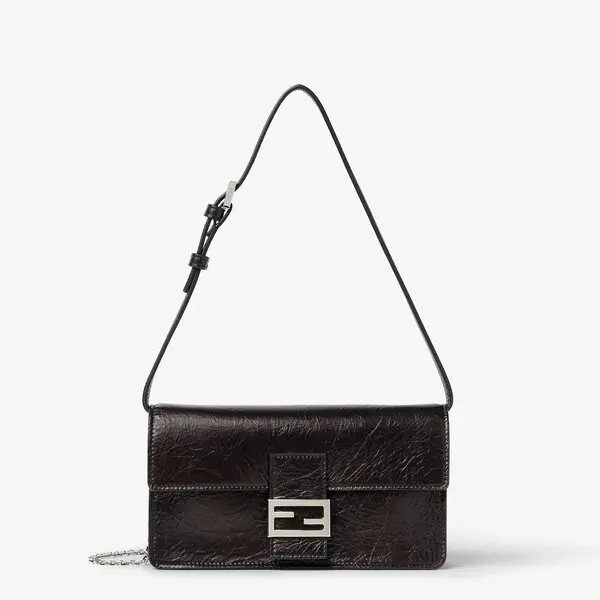 Fendi Tube Wallet On Chain