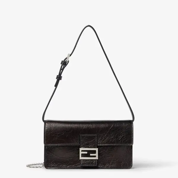 Fendi Tube Wallet On Chain - Black
