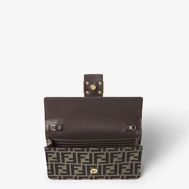 Fendi Tube Wallet On Chain