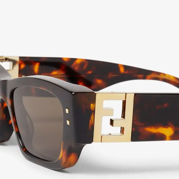 Fendi Ff Logo Rectangular Sunglasses