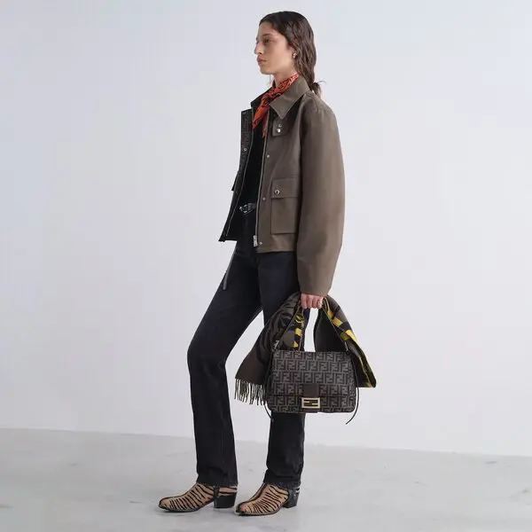Fendi Foulard