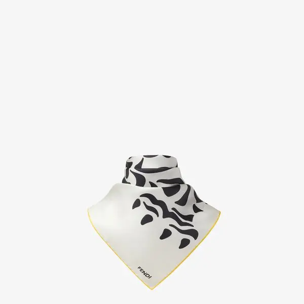 Fendi Foulard
