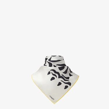 Fendi Foulard